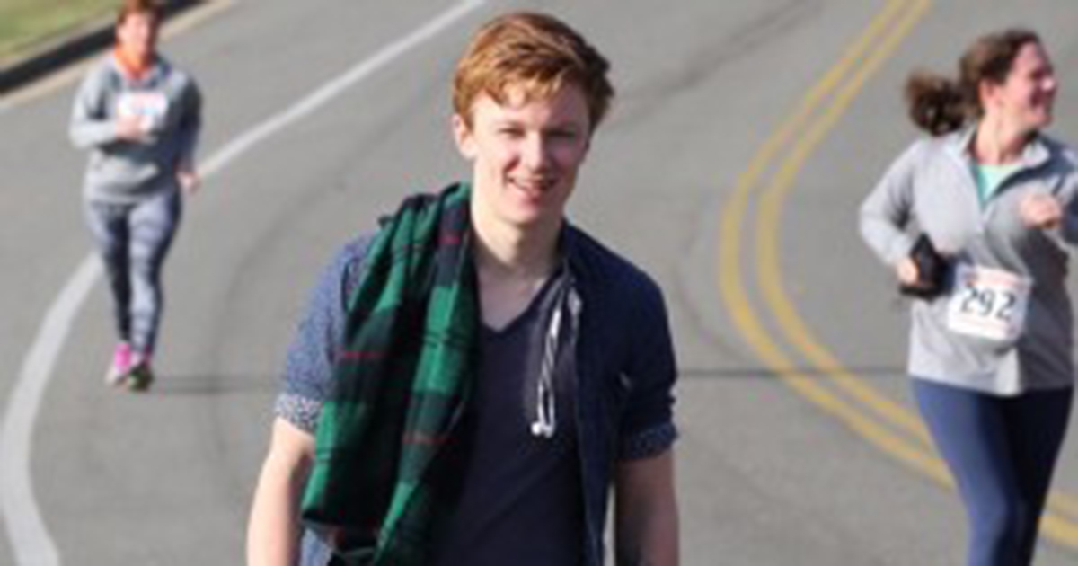 Georgetown freshman dies in skiing accident