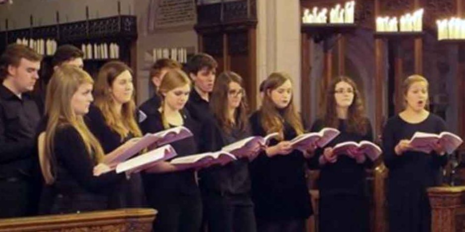 A very classic review of the Leeds Uni carol service