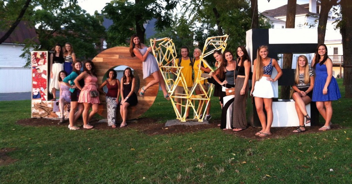 Despite public backlash, JMU students support FROG orientation letter