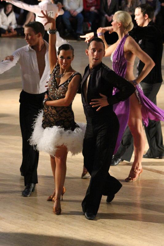 SUSUPA Dance DOMINATE Competitions