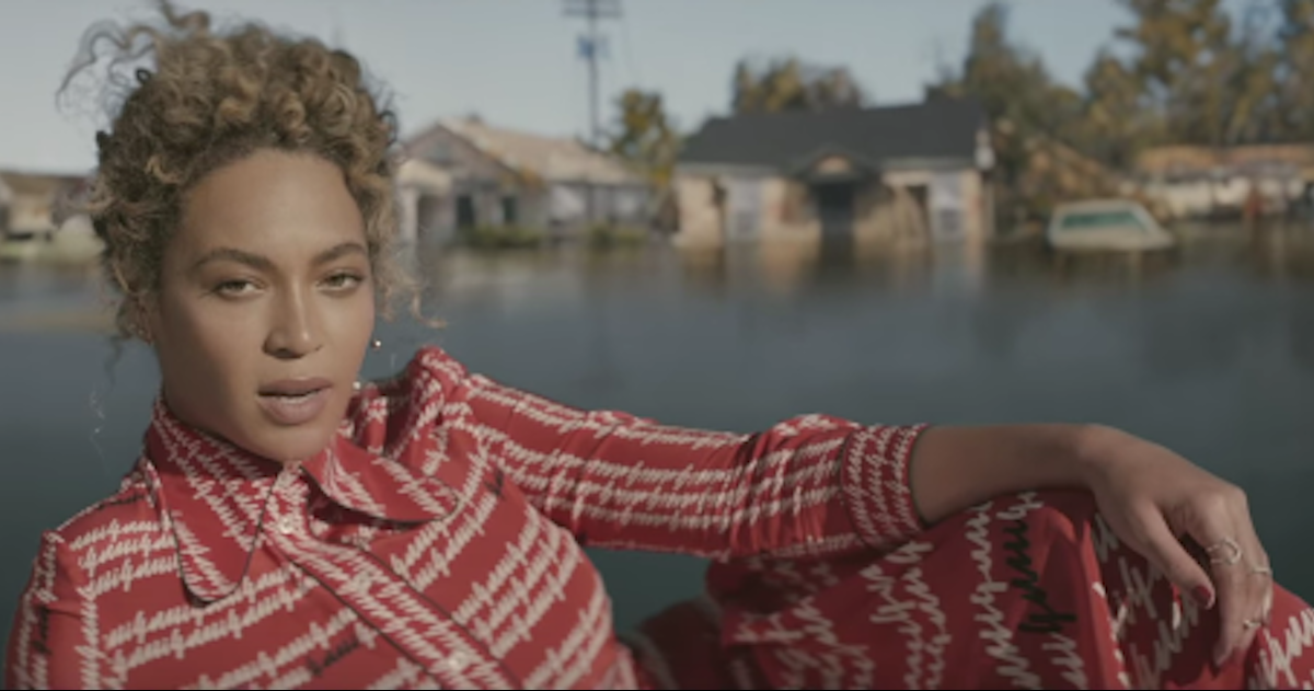 Beyoncé has snatched more than just weaves