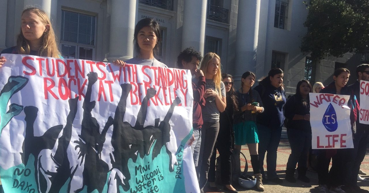 Cal Anthropology holds silent protest to support Standing Rock