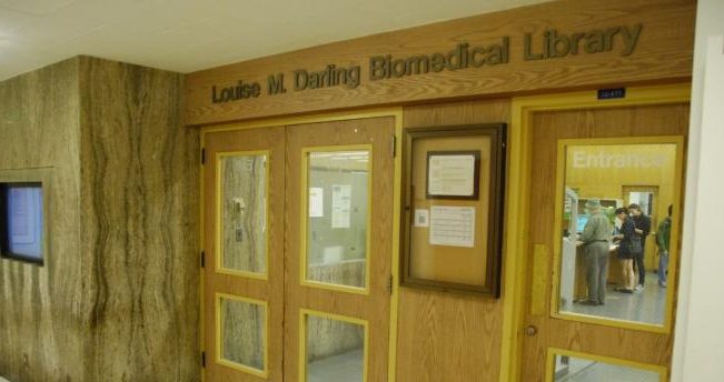 Man dies after falling from UCLA Biomedical Library