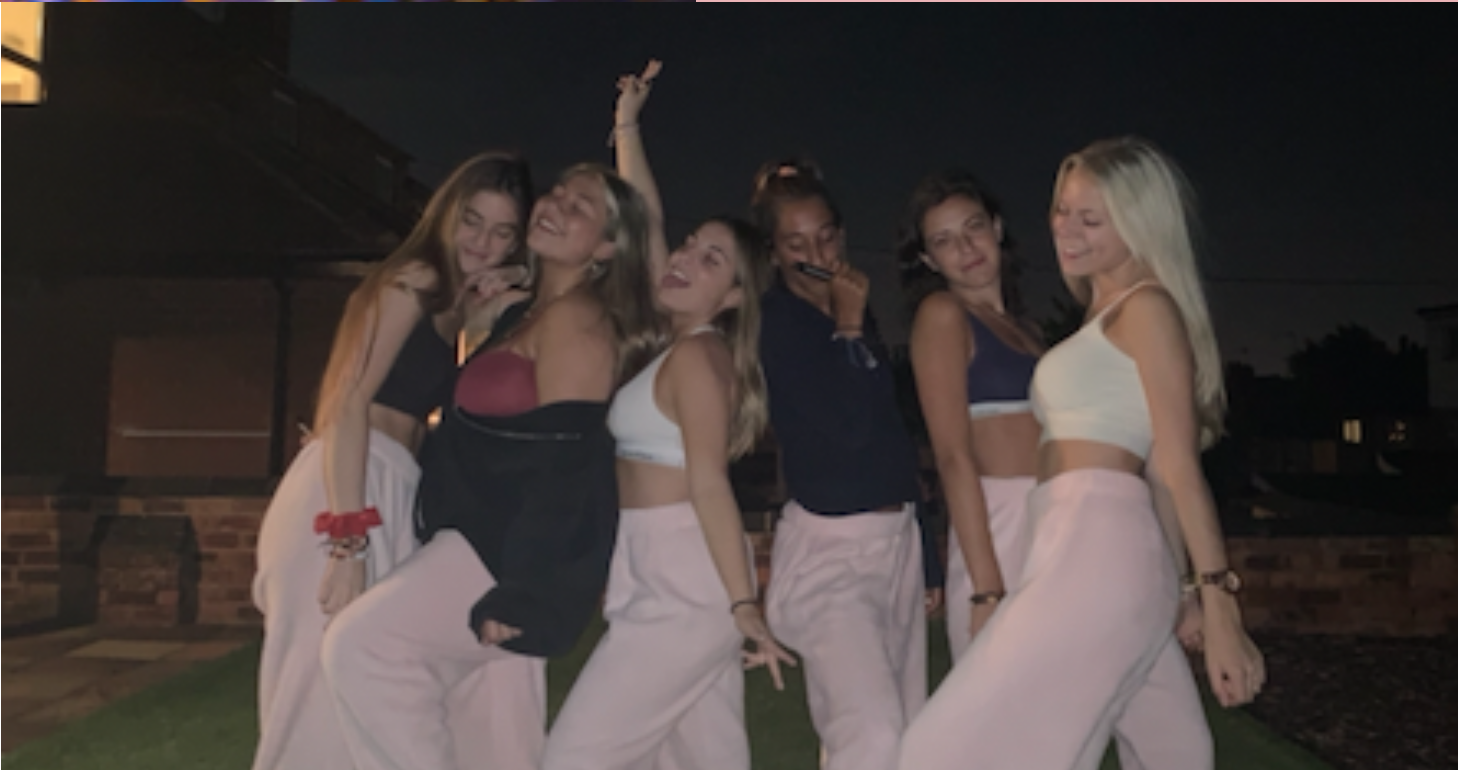 Everything you know if you've ever lived in an all girls uni house