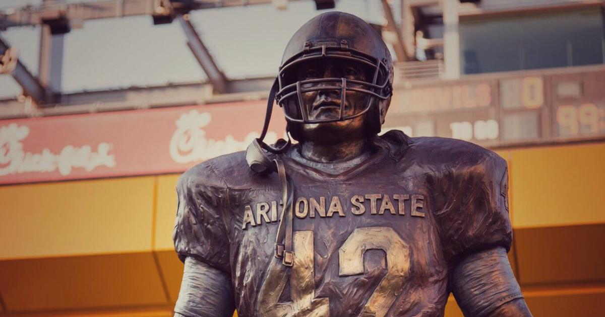 ASU unveils Pat Tillman bronze statue as football season begins