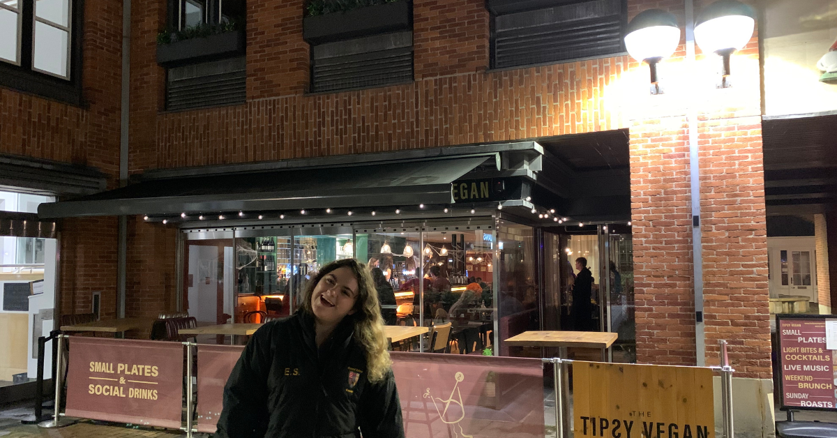Tab Tries: Sunday Roast at the Tipsy Vegan - University of Cambridge