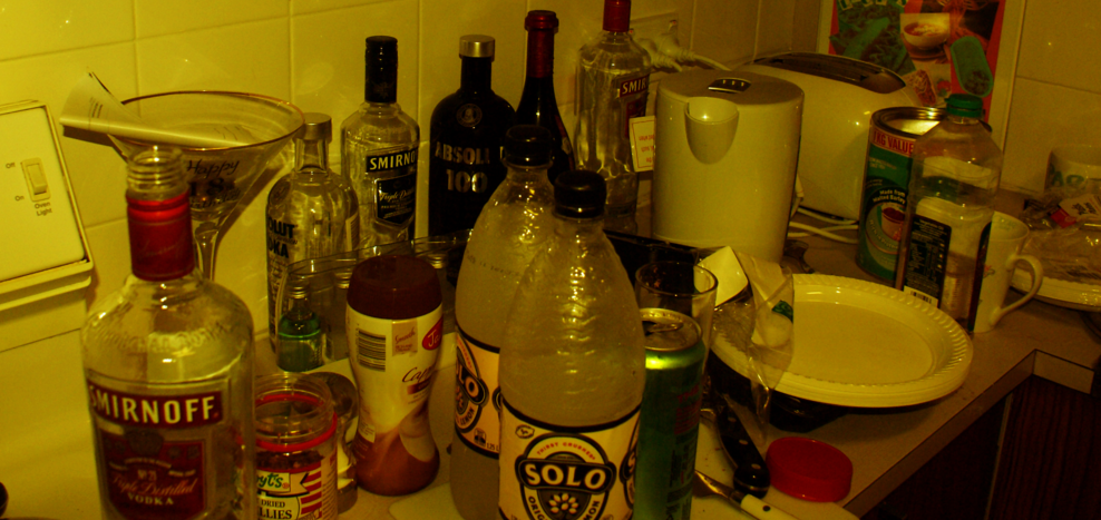 Everything you'll understand if you have a grotty student house