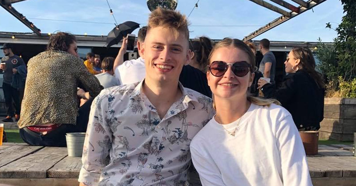 How to tell if you're actually just his 'foster girlfriend'