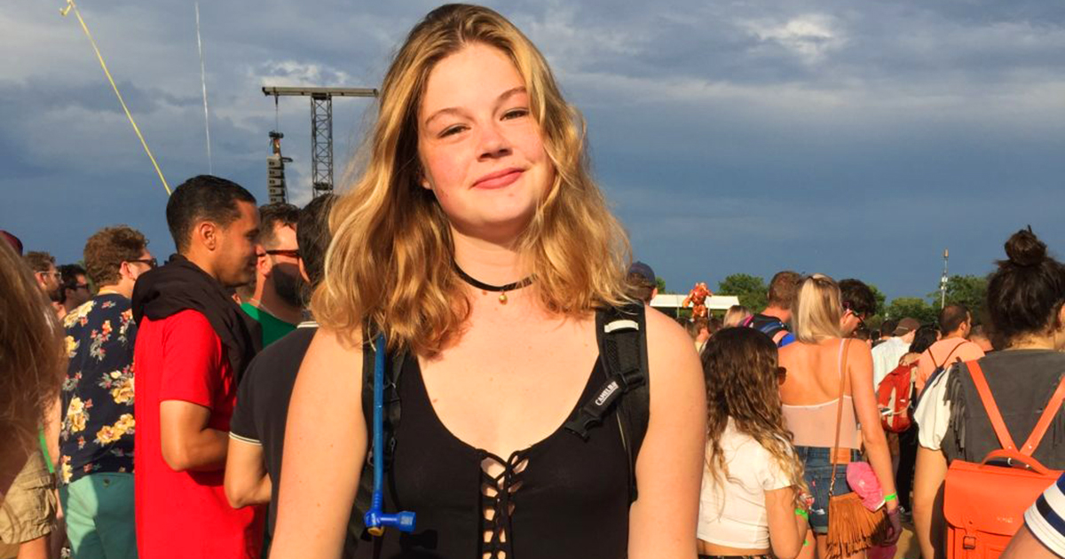 We should all be like girls at festivals