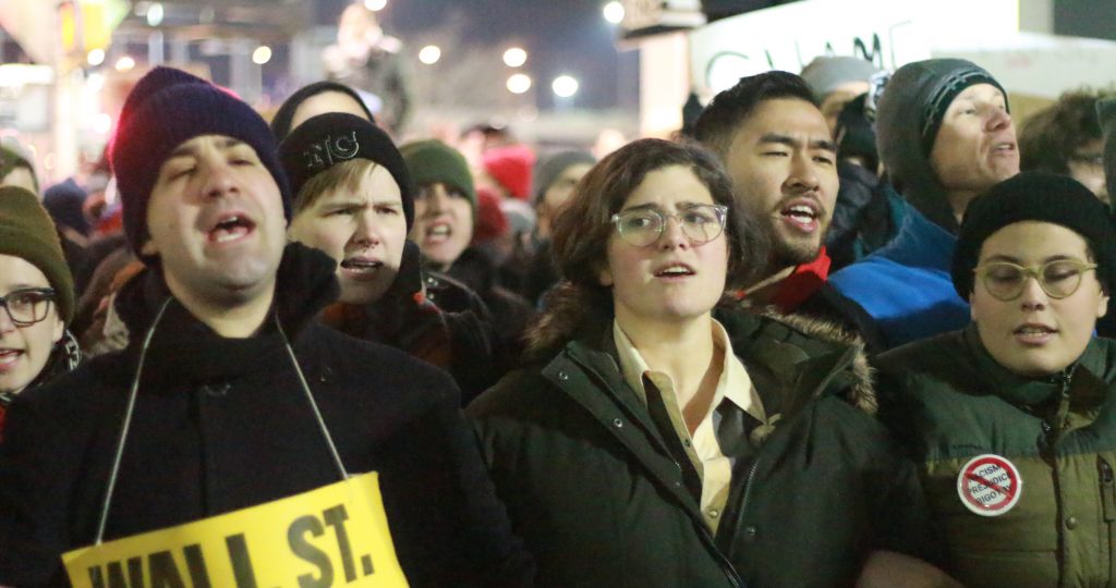 JFK protest: Crowd gathers, unprompted, to condemn Trump's ban
